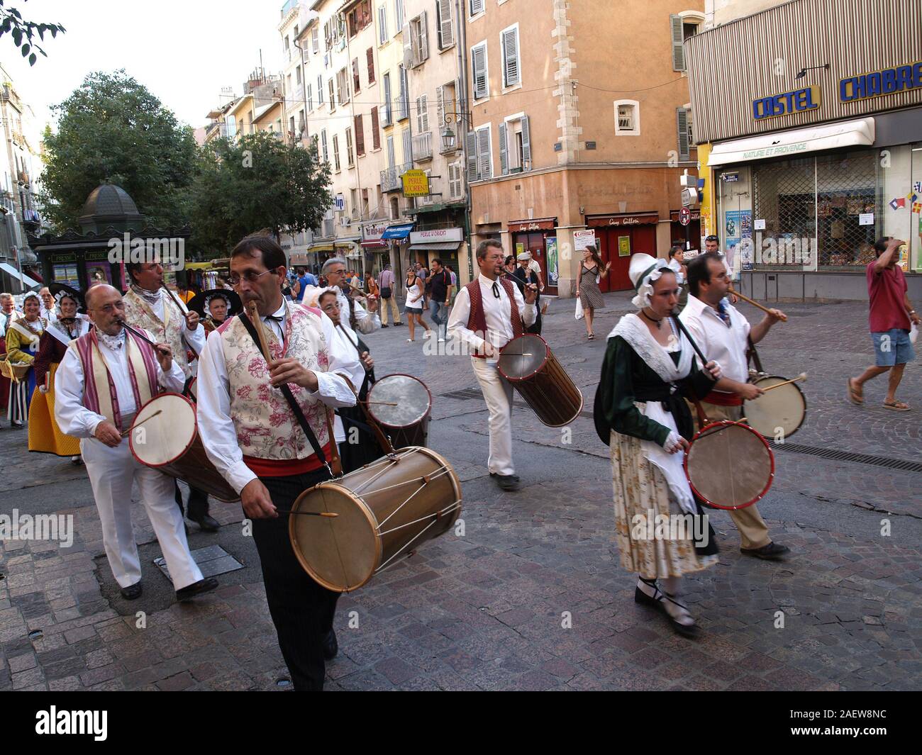 Provencal parade hi-res stock photography and images - Alamy