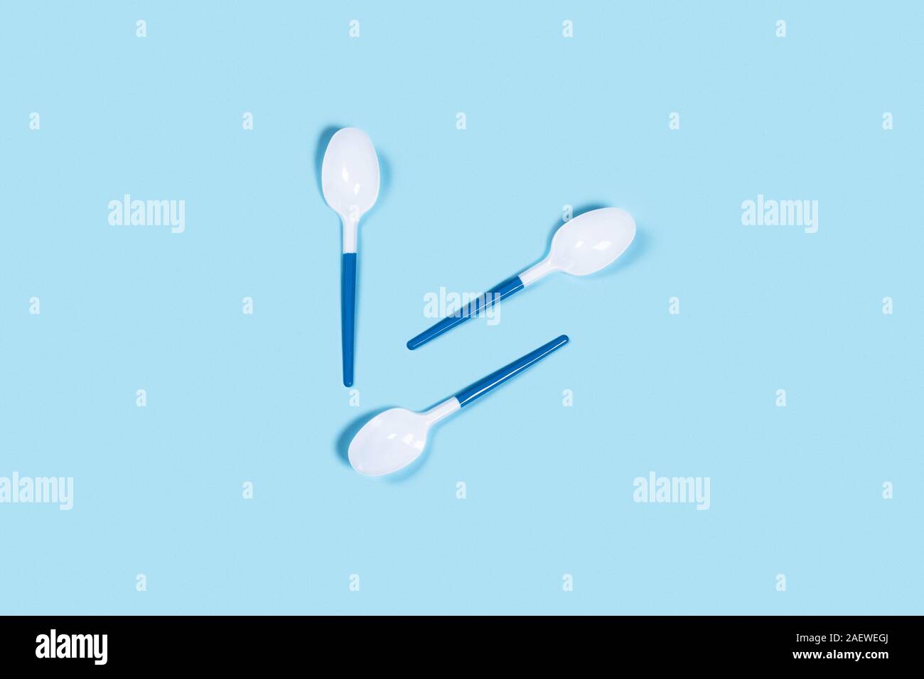 So beautiful and so dangerous plastic spoons. Environmental problem of ...