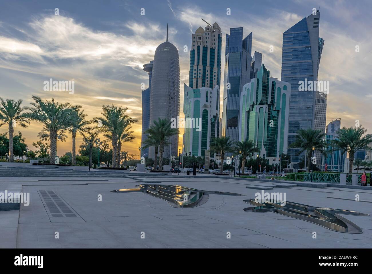 Doha cityscape hi-res stock photography and images - Alamy