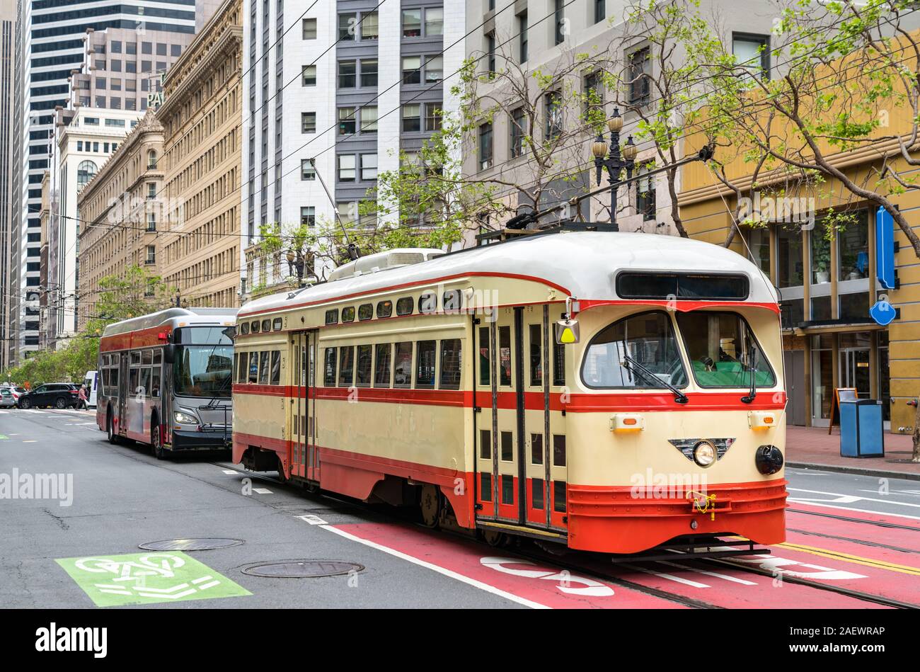 Electric streetcar track hi-res stock photography and images - Alamy