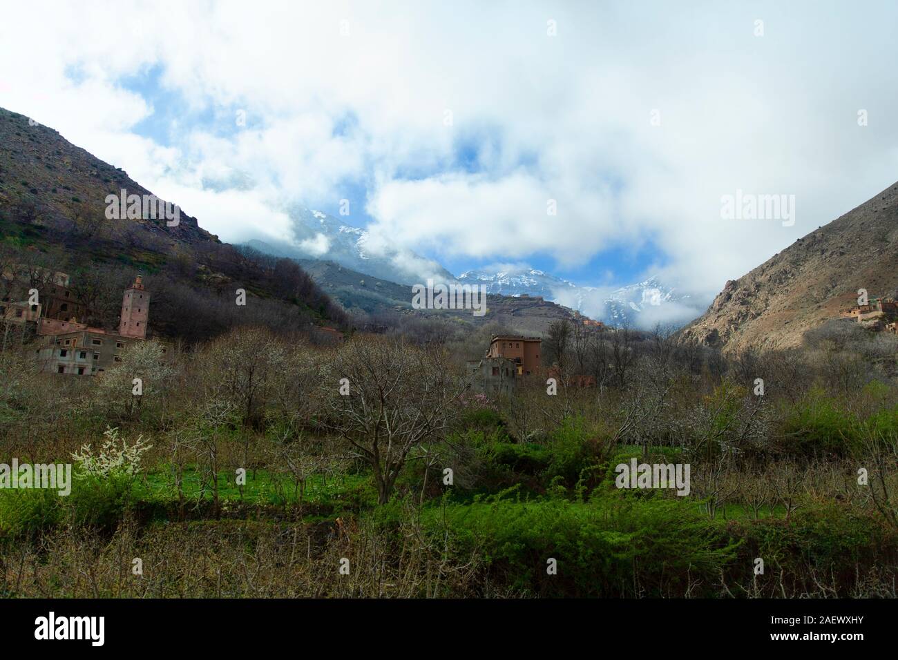 Imlil valley village hi-res stock photography and images - Alamy