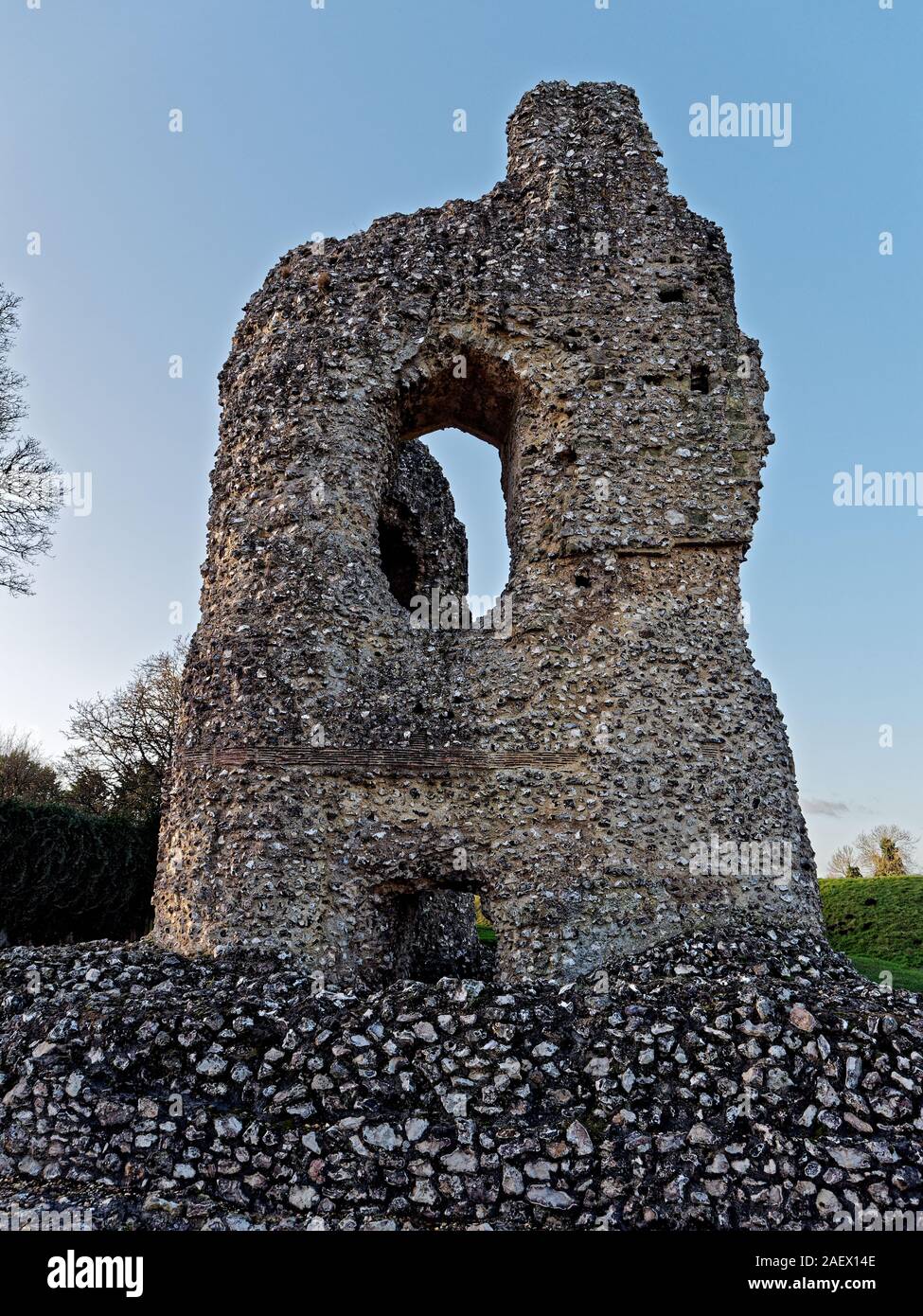 Ludgershall castle hi-res stock photography and images - Alamy