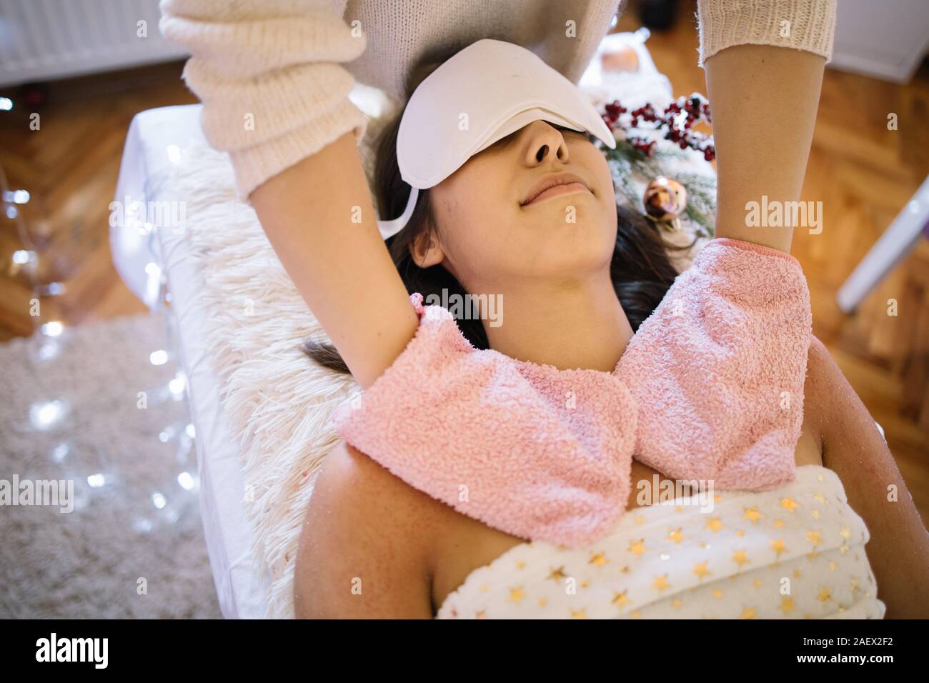 Girls chest hi-res stock photography and images - Alamy