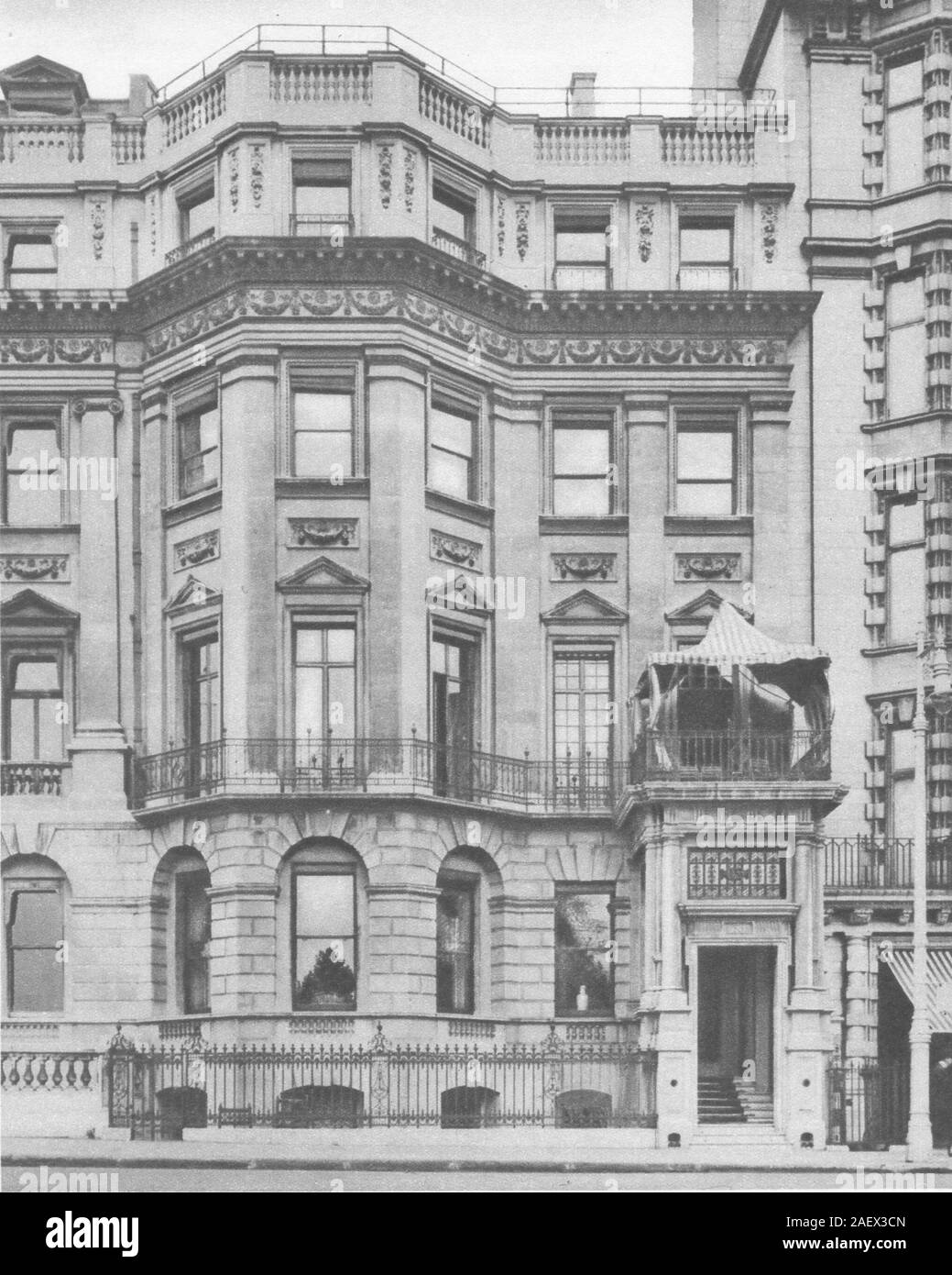 Piccadilly club london hi-res stock photography and images - Alamy