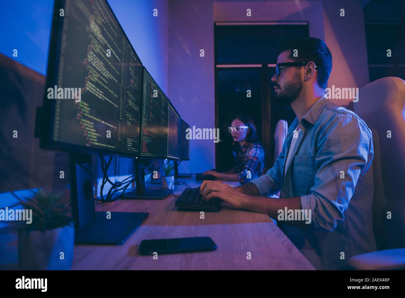 Profile photo of it specialist two people guy lady business people ...