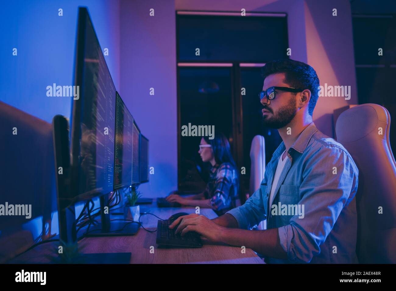 Profile photo of it specialist two guy lady business people together ...