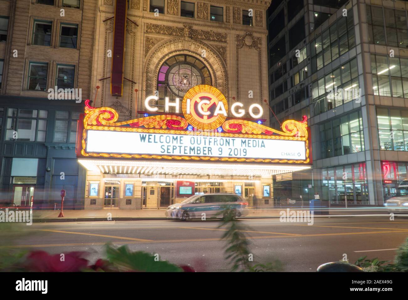 Chicago city hall hi-res stock photography and images - Alamy