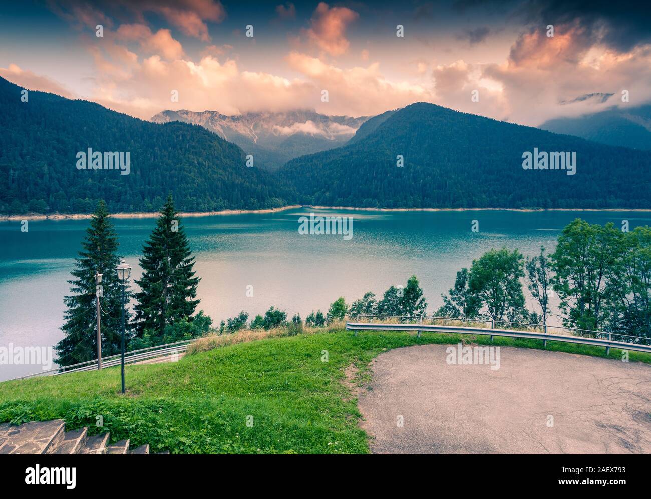 Lake sauris hi-res stock photography and images - Alamy