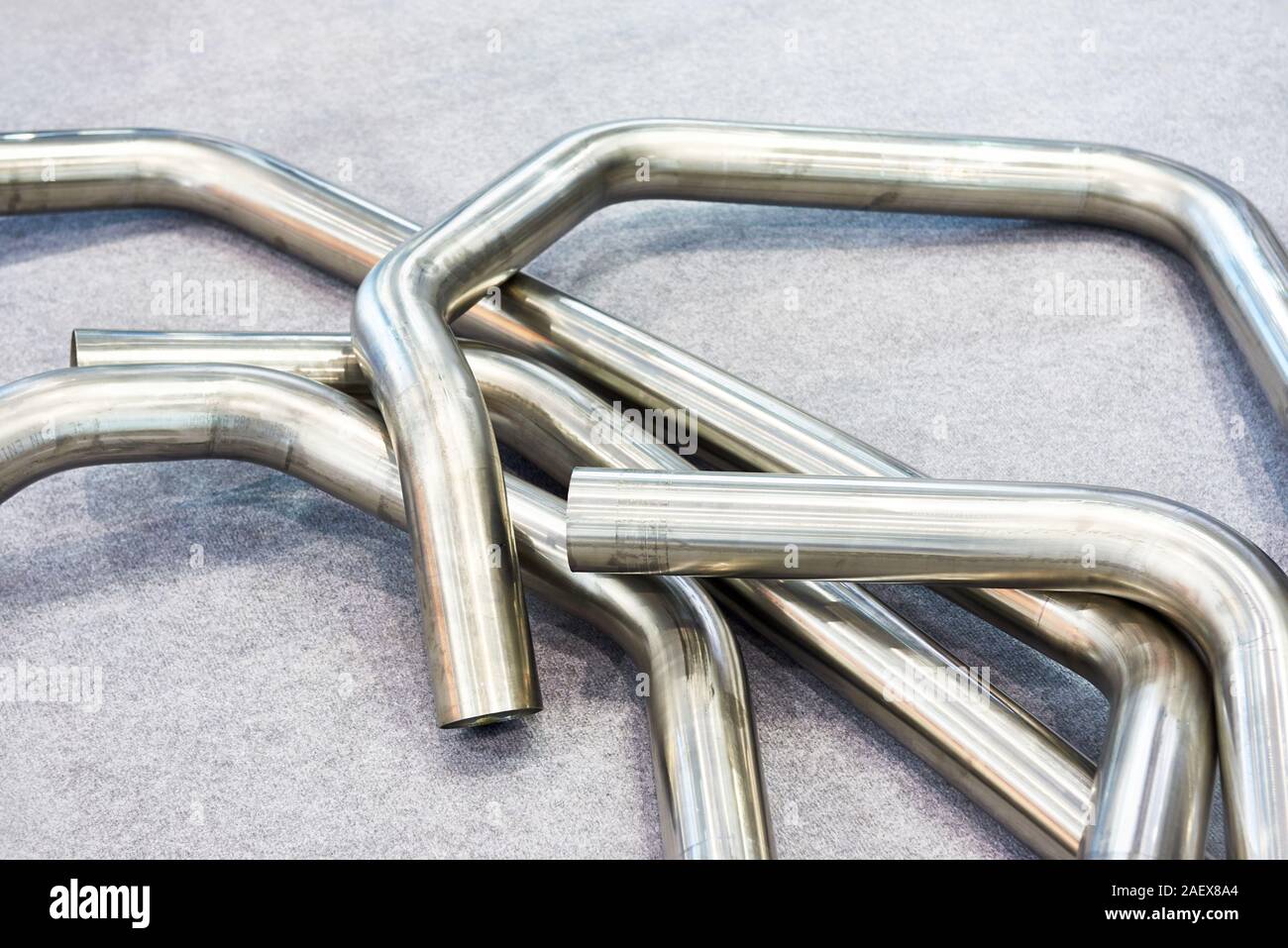 Steel tube structure hi-res stock photography and images - Alamy