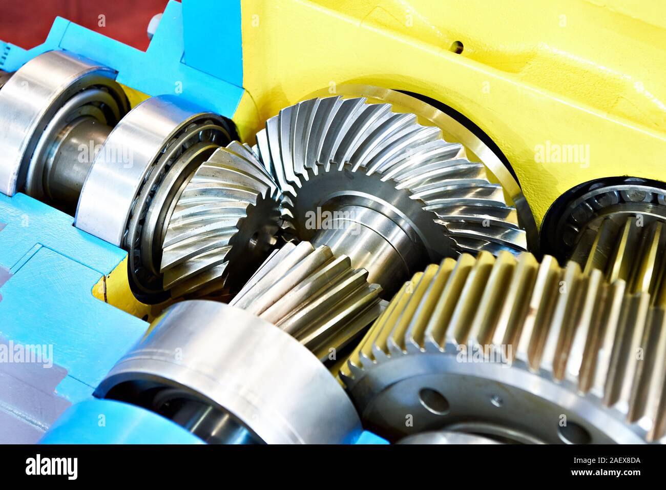 Gearwheels speed reducer cross section Stock Photo - Alamy