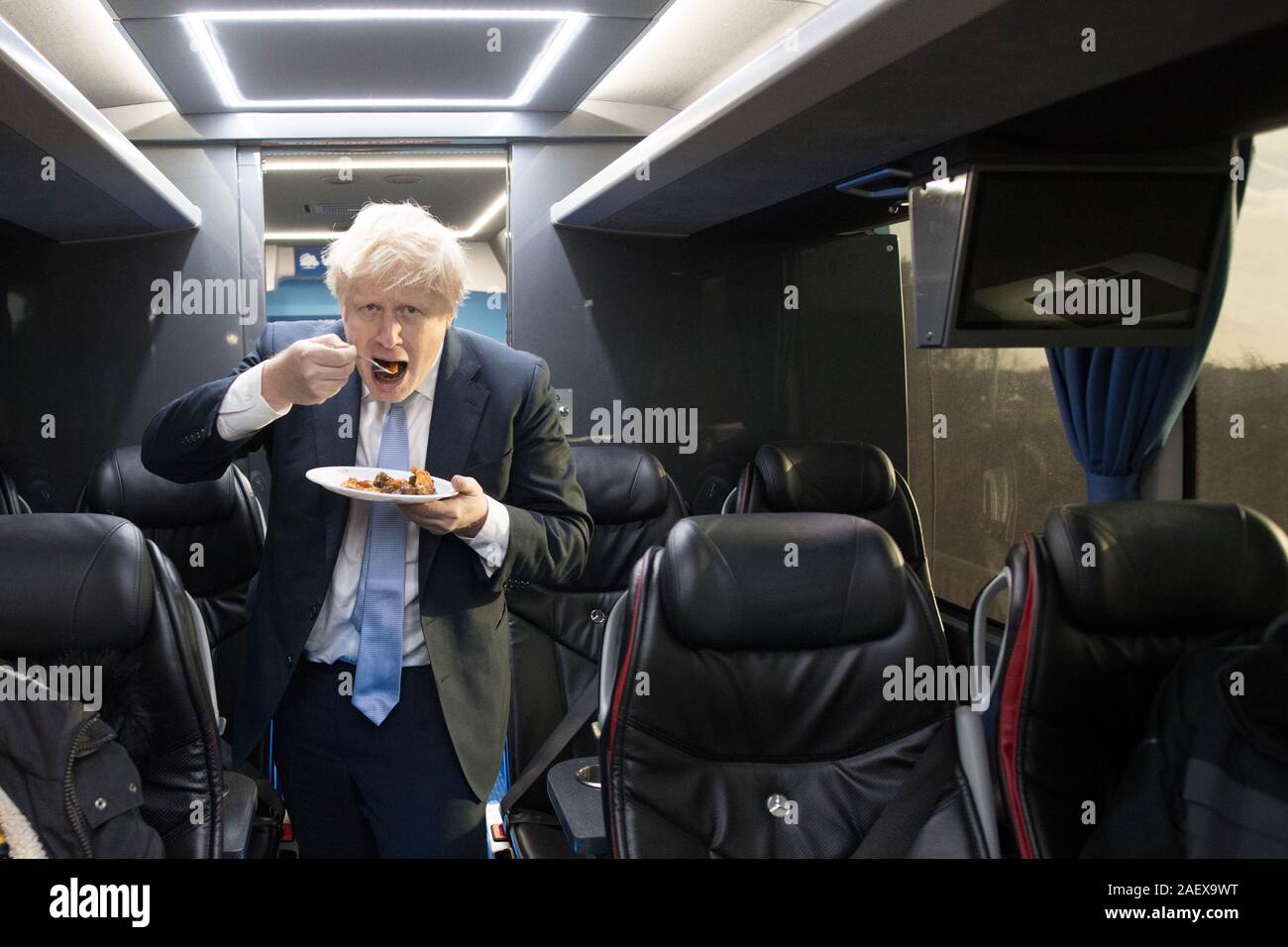 Campaign trail bus hi-res stock photography and images - Alamy