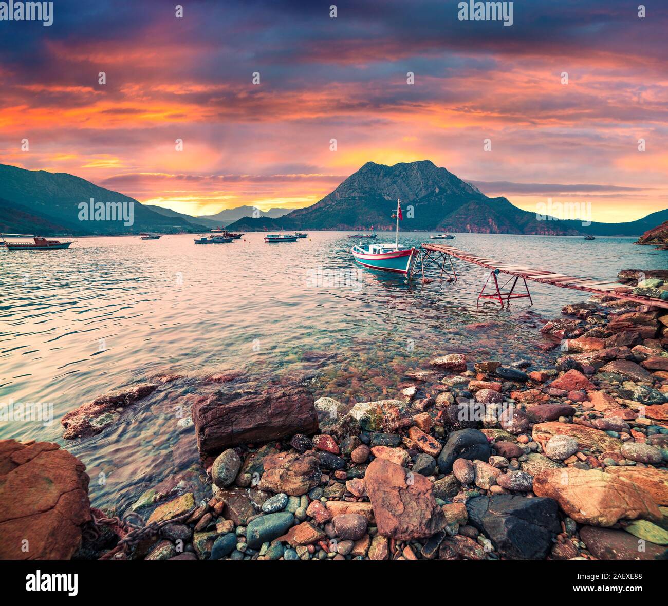 Photo gorgeous sunset view hi-res stock photography and images - Alamy