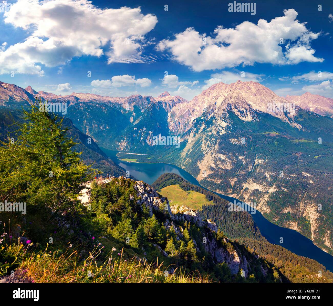 Switzerland german border mountain hi-res stock photography and images ...
