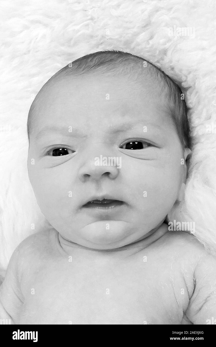 Newborn baby girl umbilical cord Black and White Stock Photos & Images ...