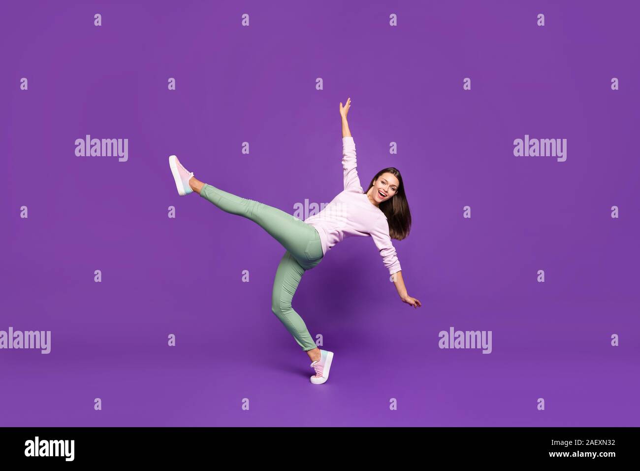 Full length body size side profile photo of cheerful fascinating pretty ...