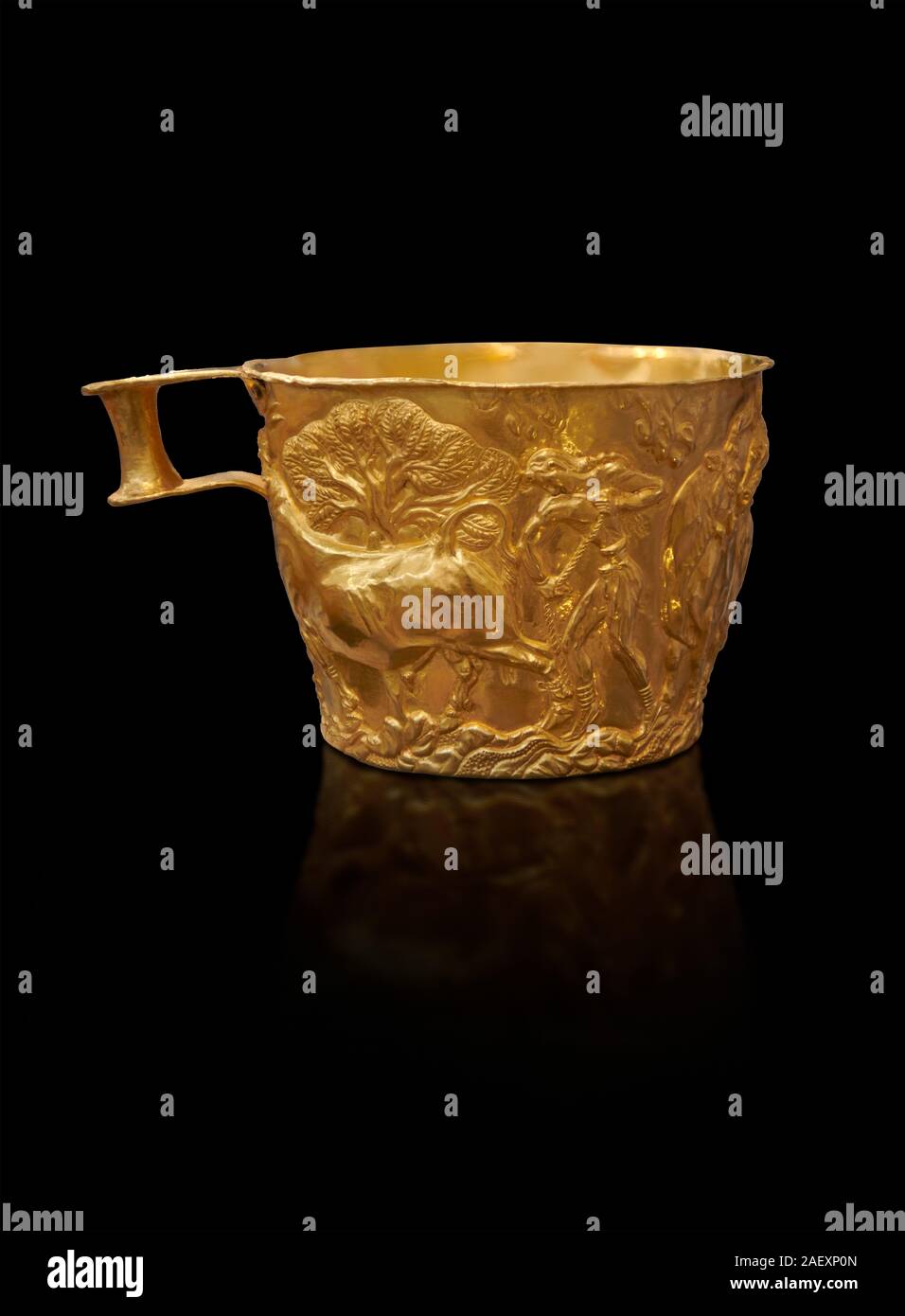 Mycenaean Cups High Resolution Stock Photography and Images - Alamy