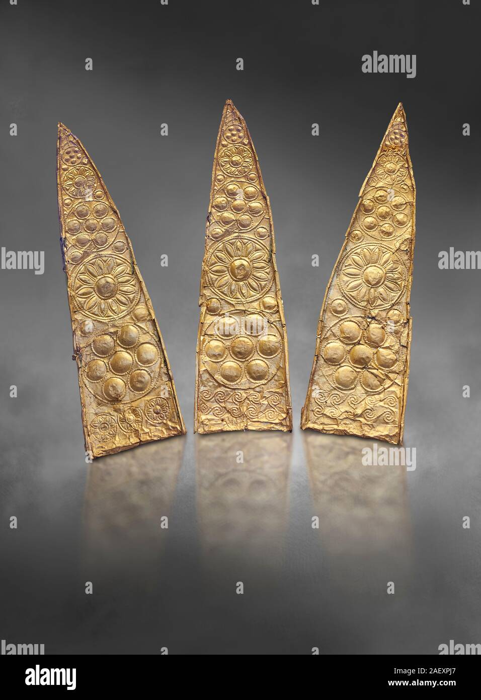 Mycenaean diadem hi-res stock photography and images - Alamy