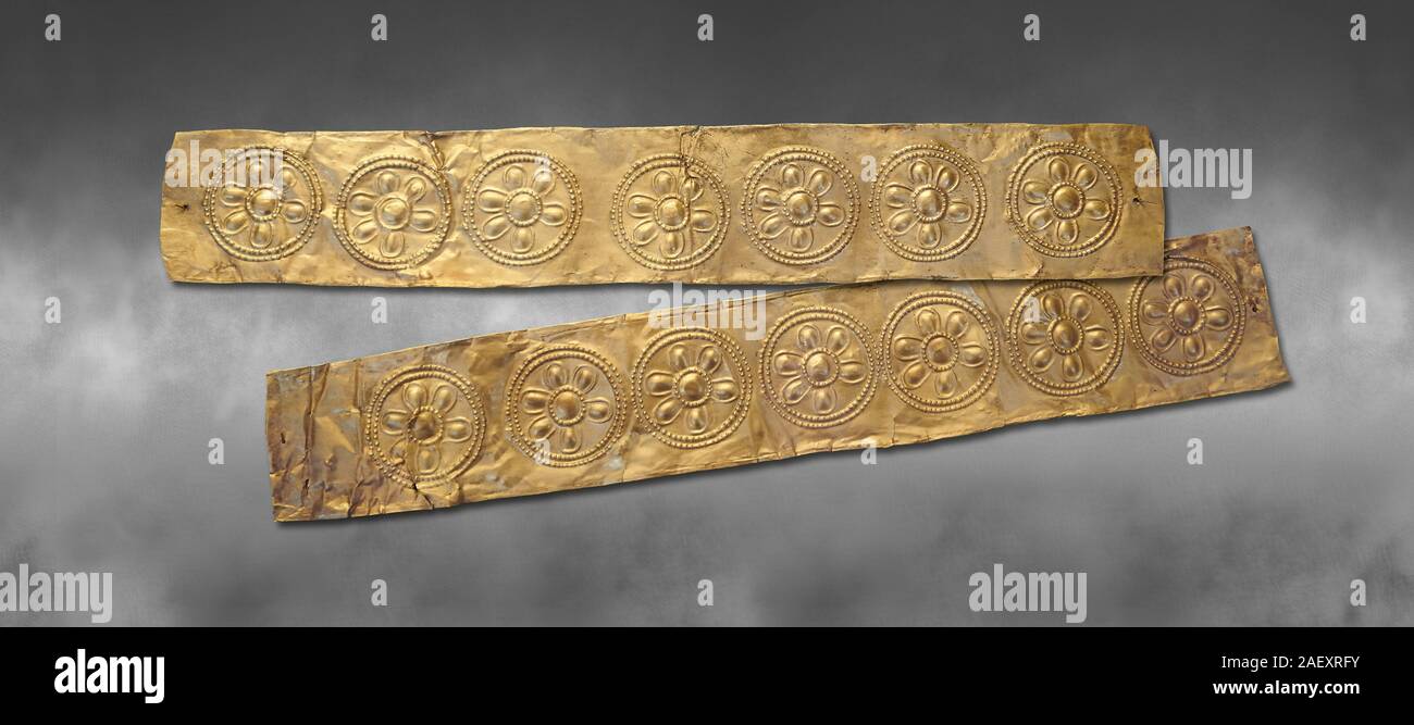 Mycenaean burial treasure hi-res stock photography and images - Alamy