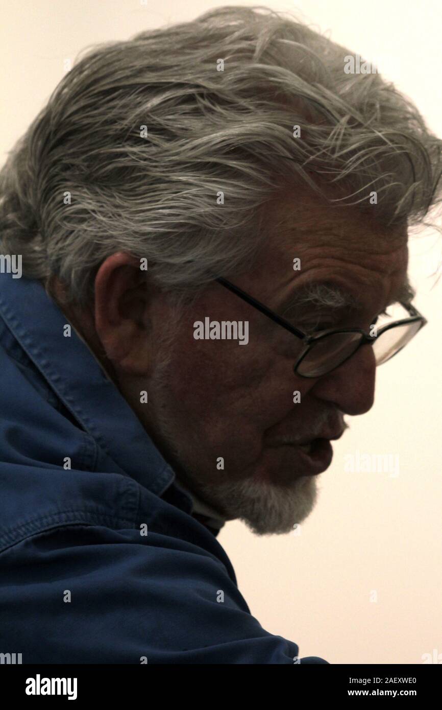 Liverpool,Uk Rolf Harris at Liverpoll Walker Art Gallery credit Ian ...