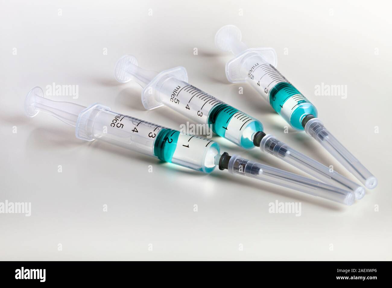 Several syringe on white table prepared for injection in hospital Stock ...