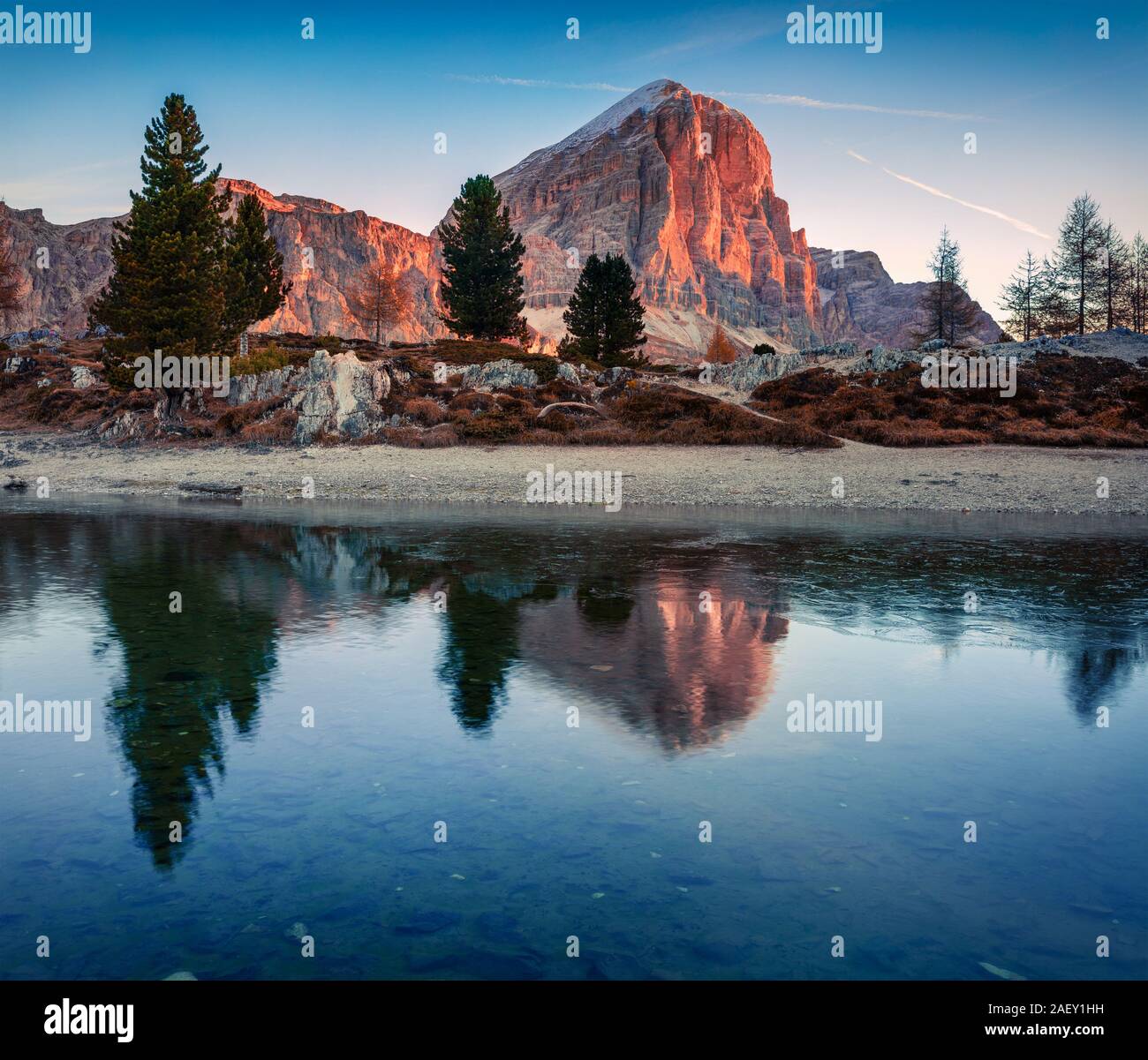 Splendid view of Limides Lake and Lagazuoi mountain. Colorful autumn ...