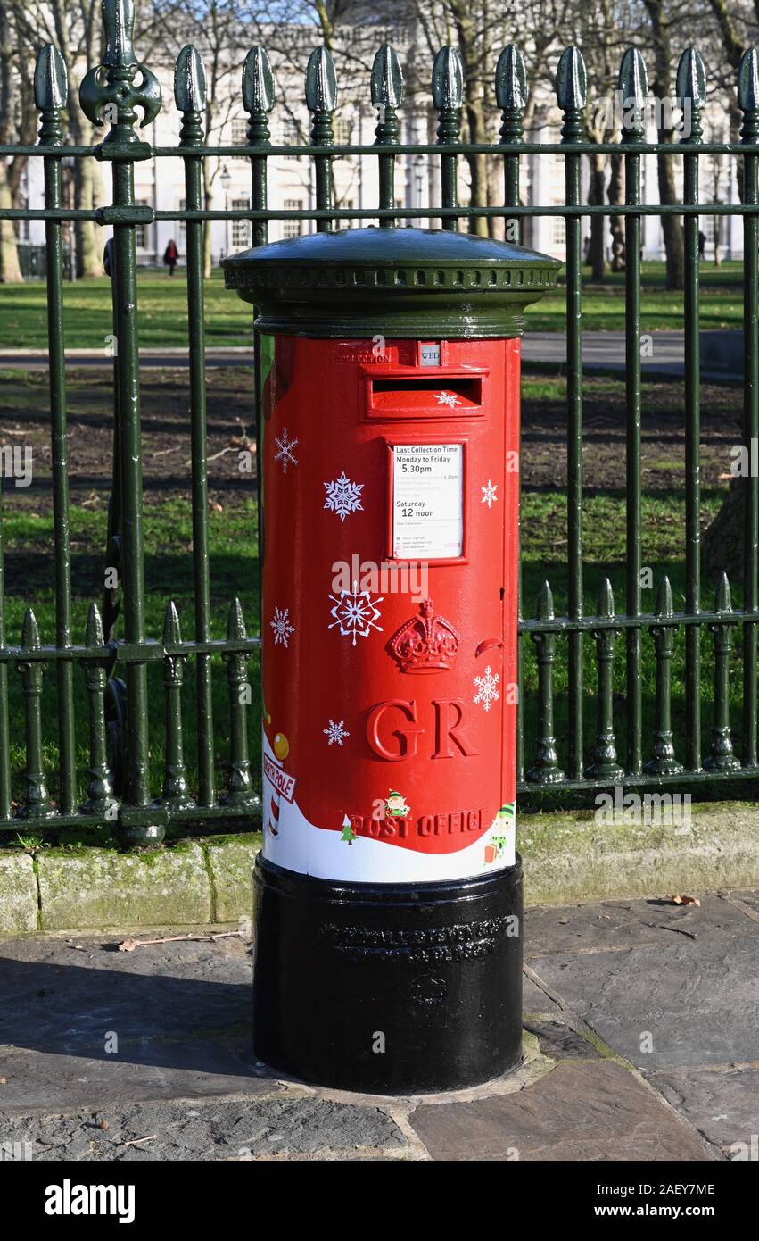 Talking Postbox. Greenwich Promenade, King William Walk, London. UK ...
