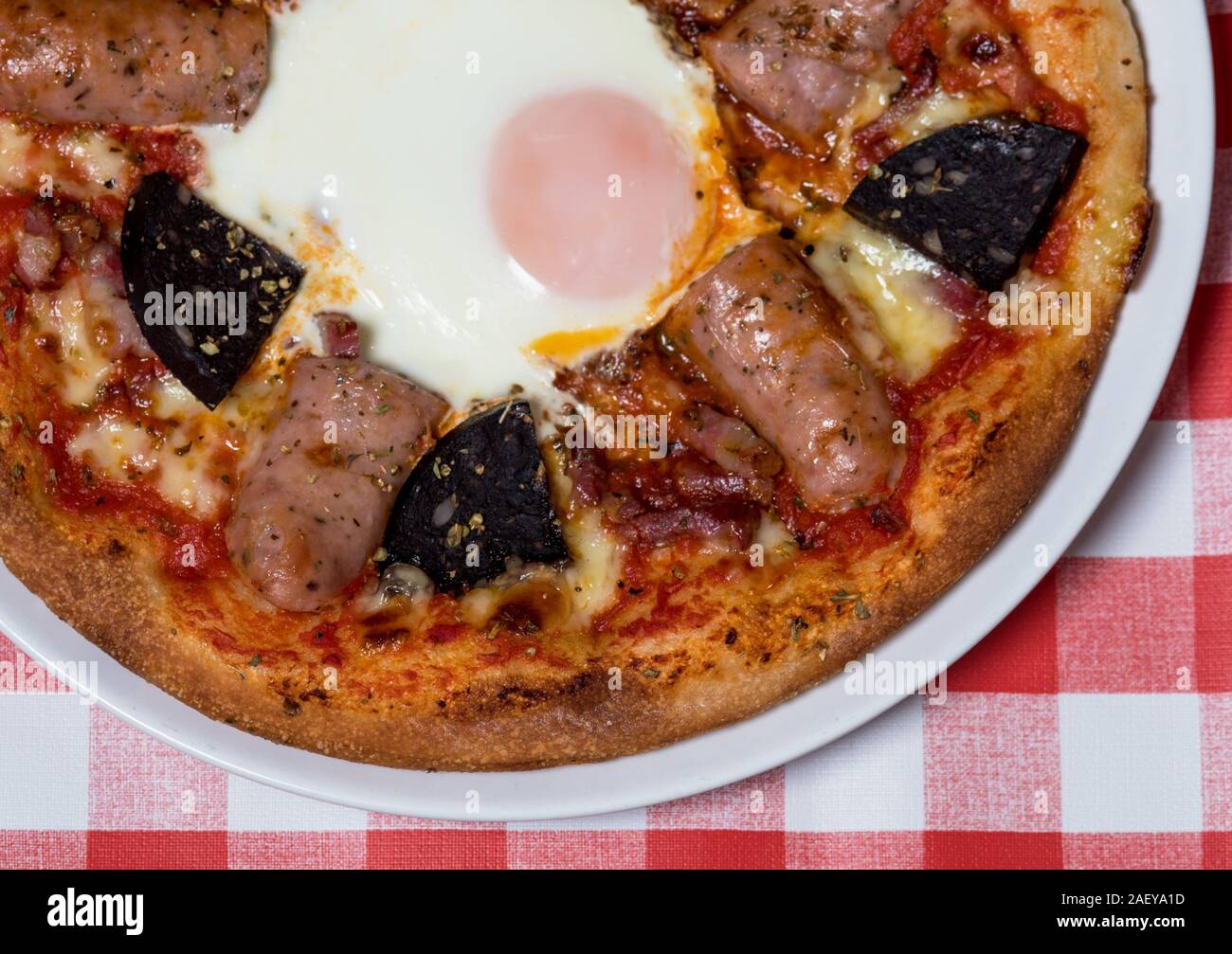Full irish pizza hi-res stock photography and images - Alamy