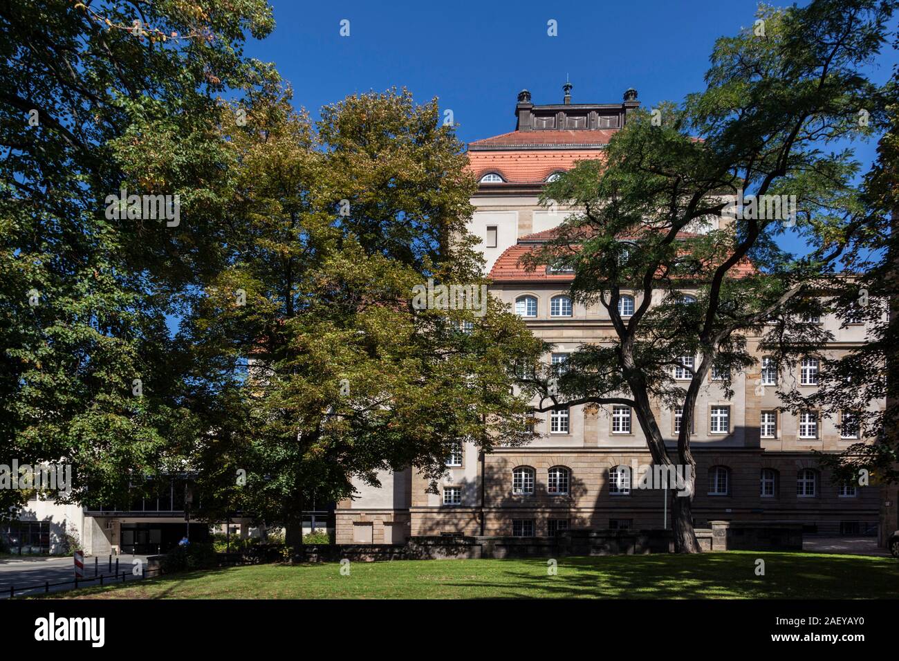 Opernhaus chemnitz hi-res stock photography and images - Alamy