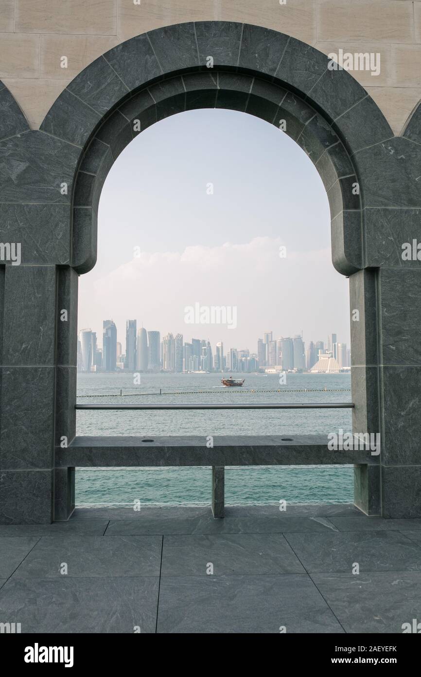 Sea through arch window arch hi-res stock photography and images - Alamy