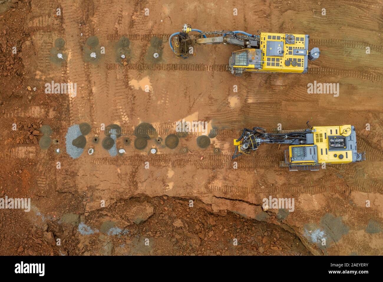 Rock blasting hi-res stock photography and images - Alamy