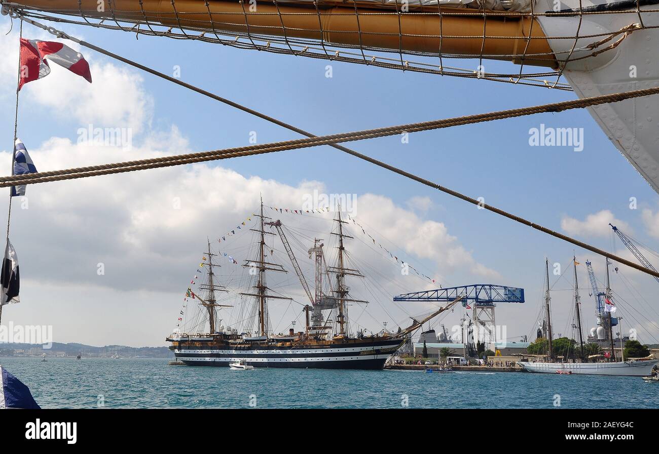 Italian sailboat Amerigo Vespucci during festival Voiles de légende in ...