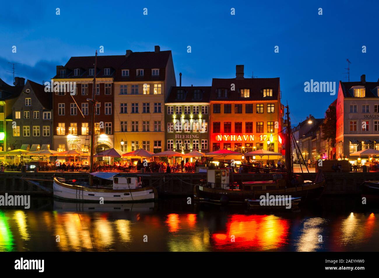 Nightlife at the Waterfront in Copenhagen, Denmark Stock Photo - Alamy