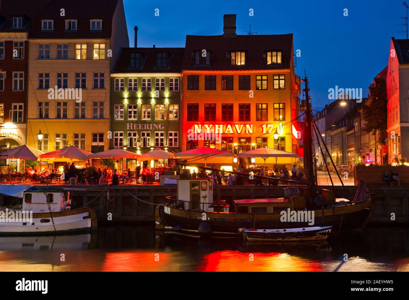 Nightlife at the Waterfront in Copenhagen, Denmark Stock Photo - Alamy