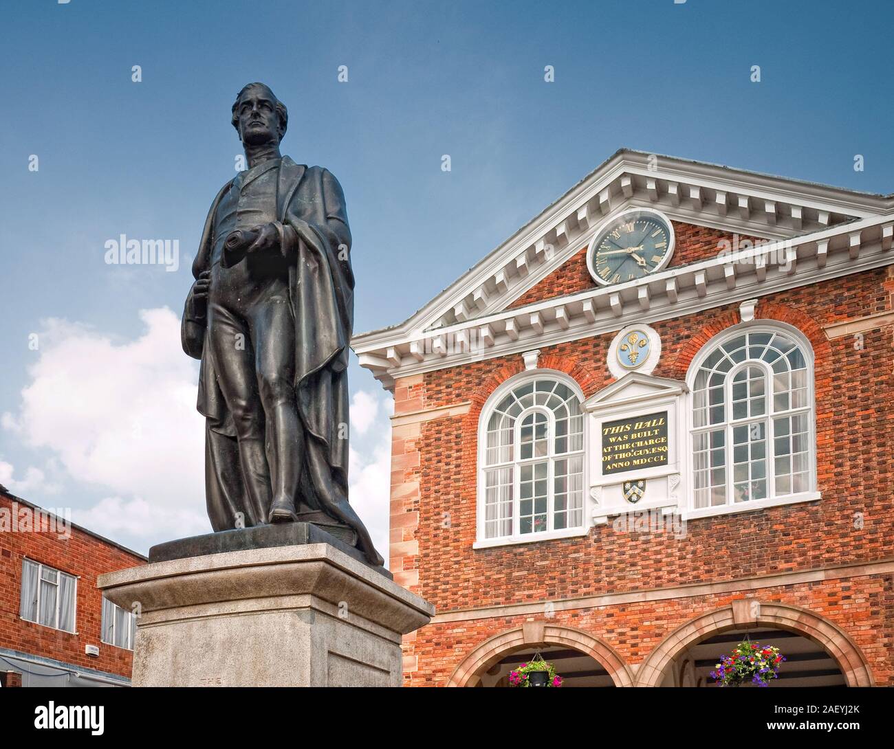 Statue of Robert Peel at Tamworth, UK Stock Photo - Alamy