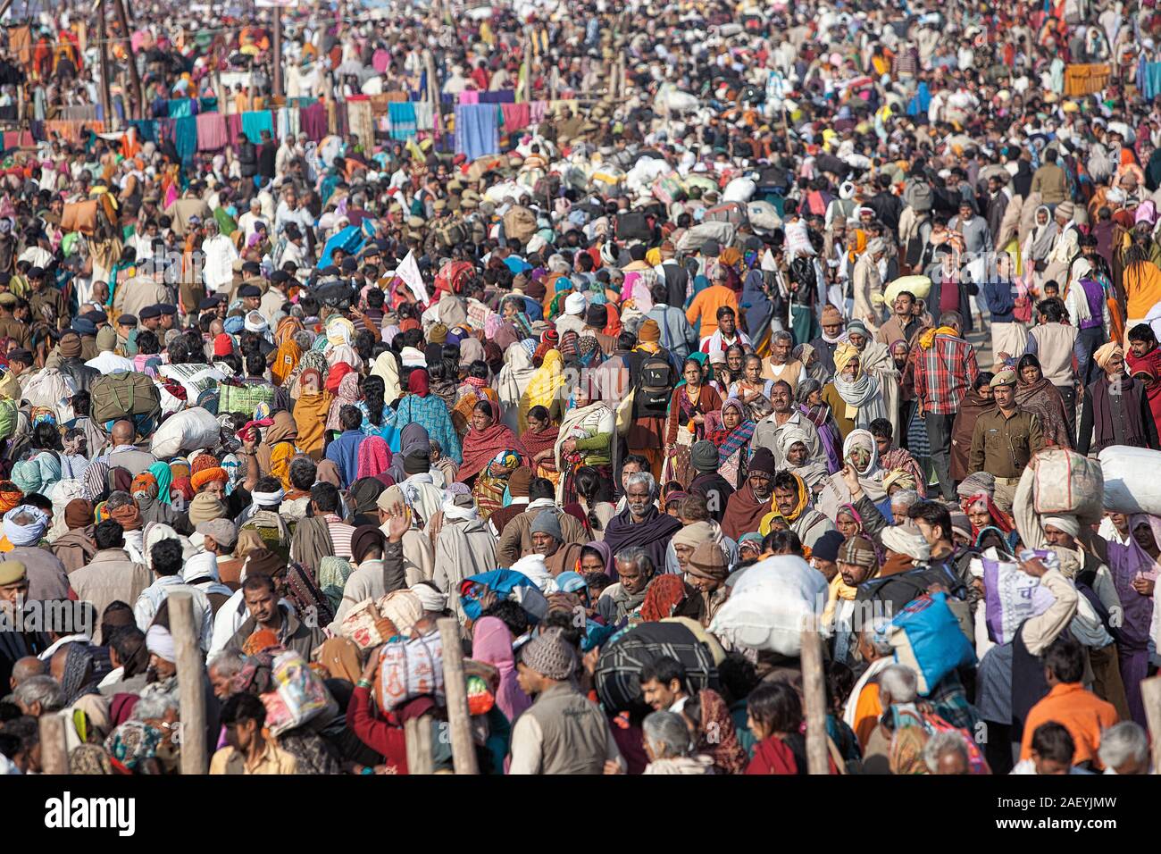 Kumbh mela experience hi-res stock photography and images - Alamy