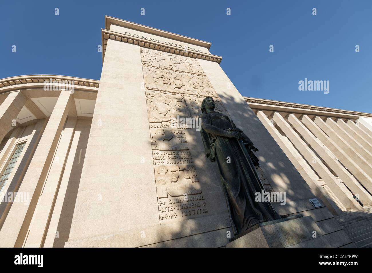 Palace of Justice and Court of Appeal, Porto, Portugal Stock Photo - Alamy