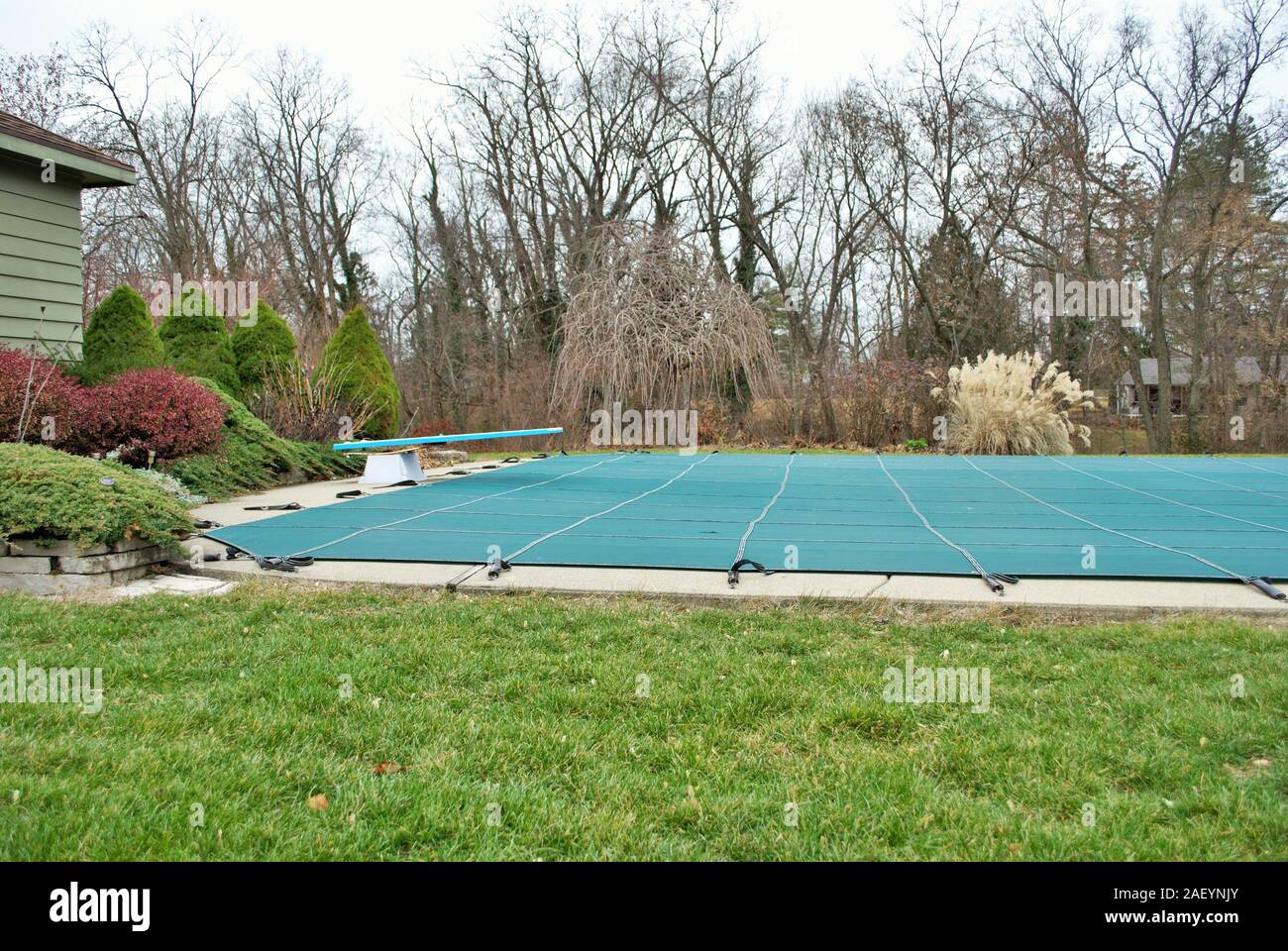 Swimming pool slide backyard hi-res stock photography and images - Alamy