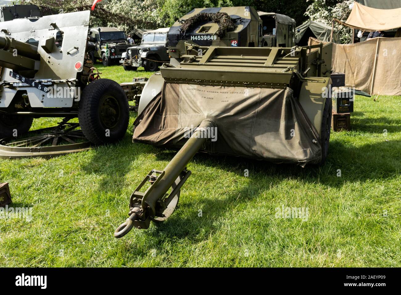 Field artillary hi-res stock photography and images - Alamy