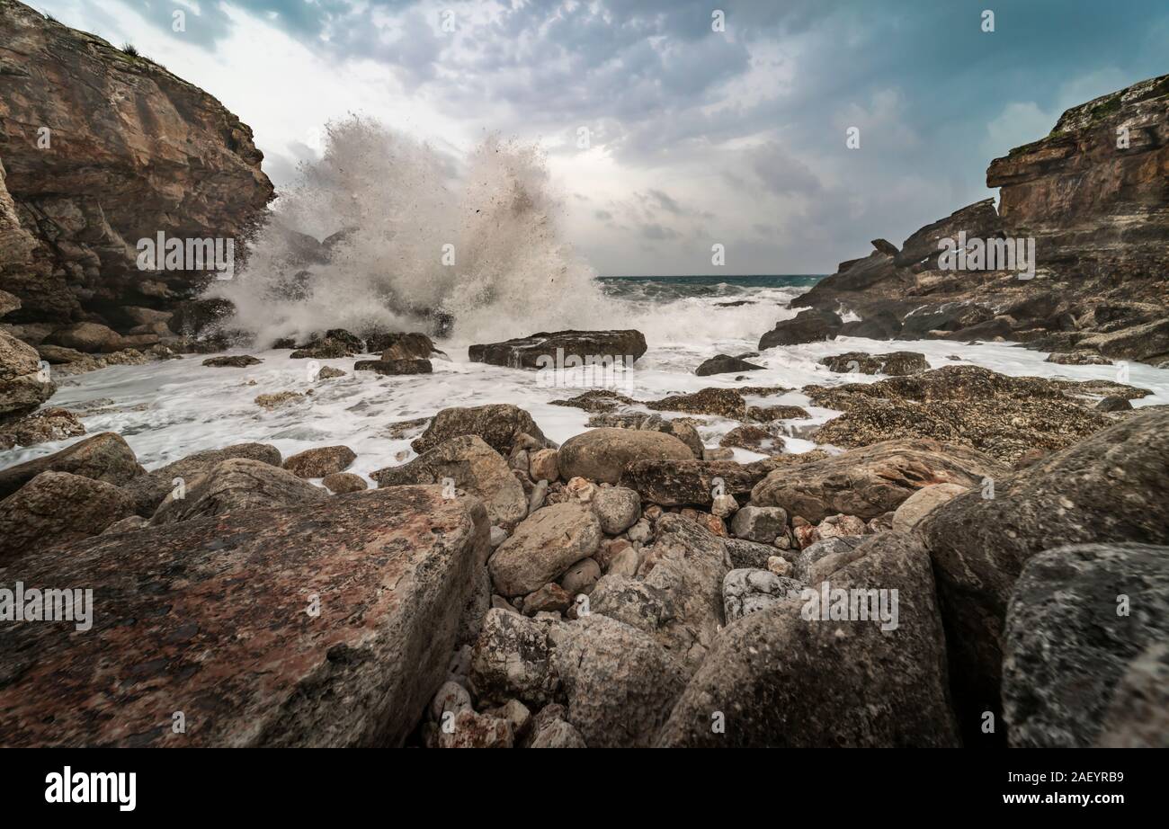 Rough seas background hi-res stock photography and images - Alamy