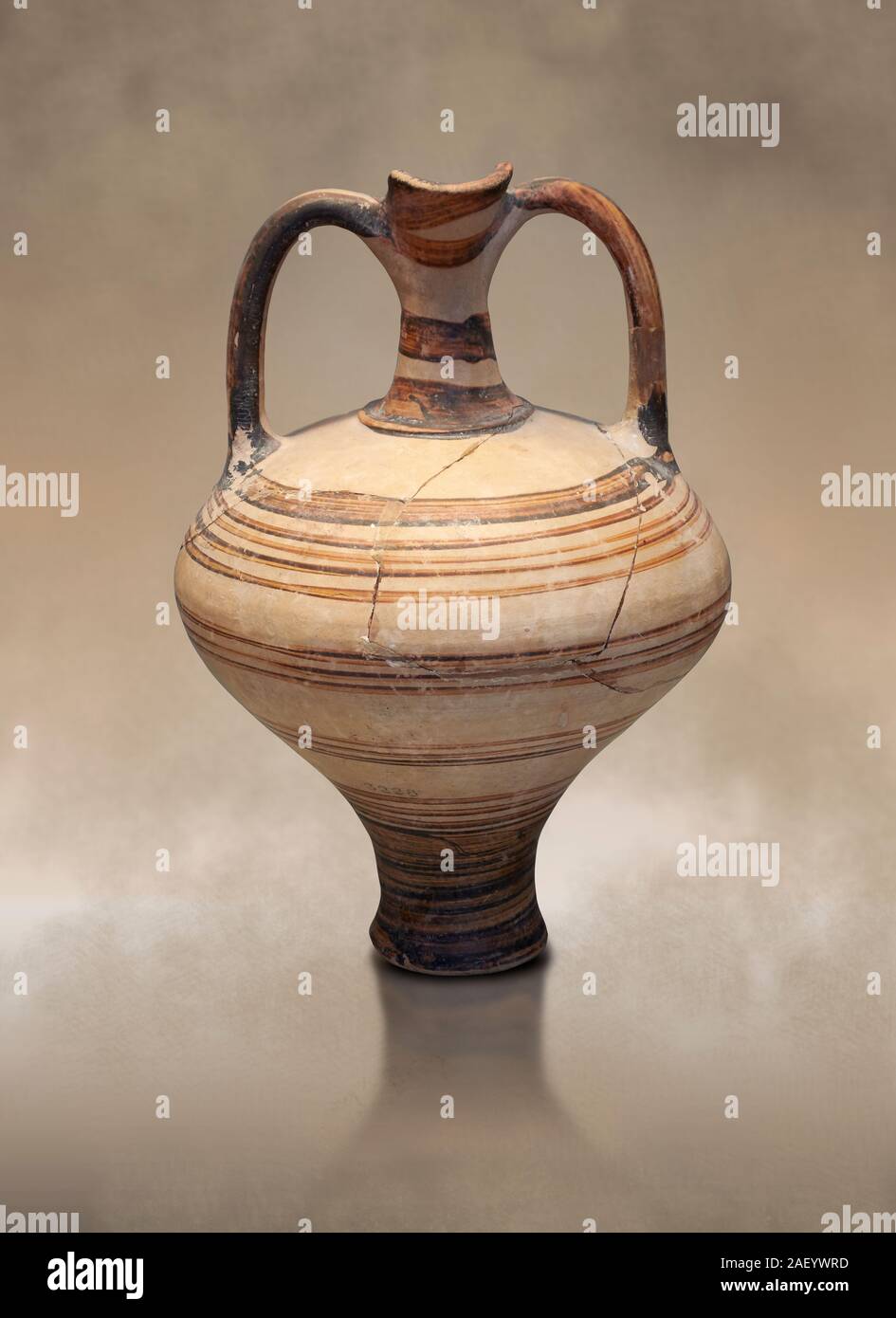 Two handled jug hi-res stock photography and images - Alamy