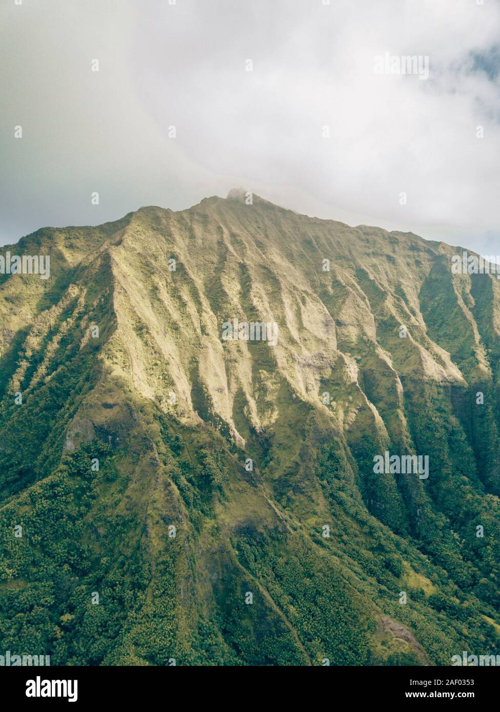 Aloha waterfalls hi-res stock photography and images - Alamy