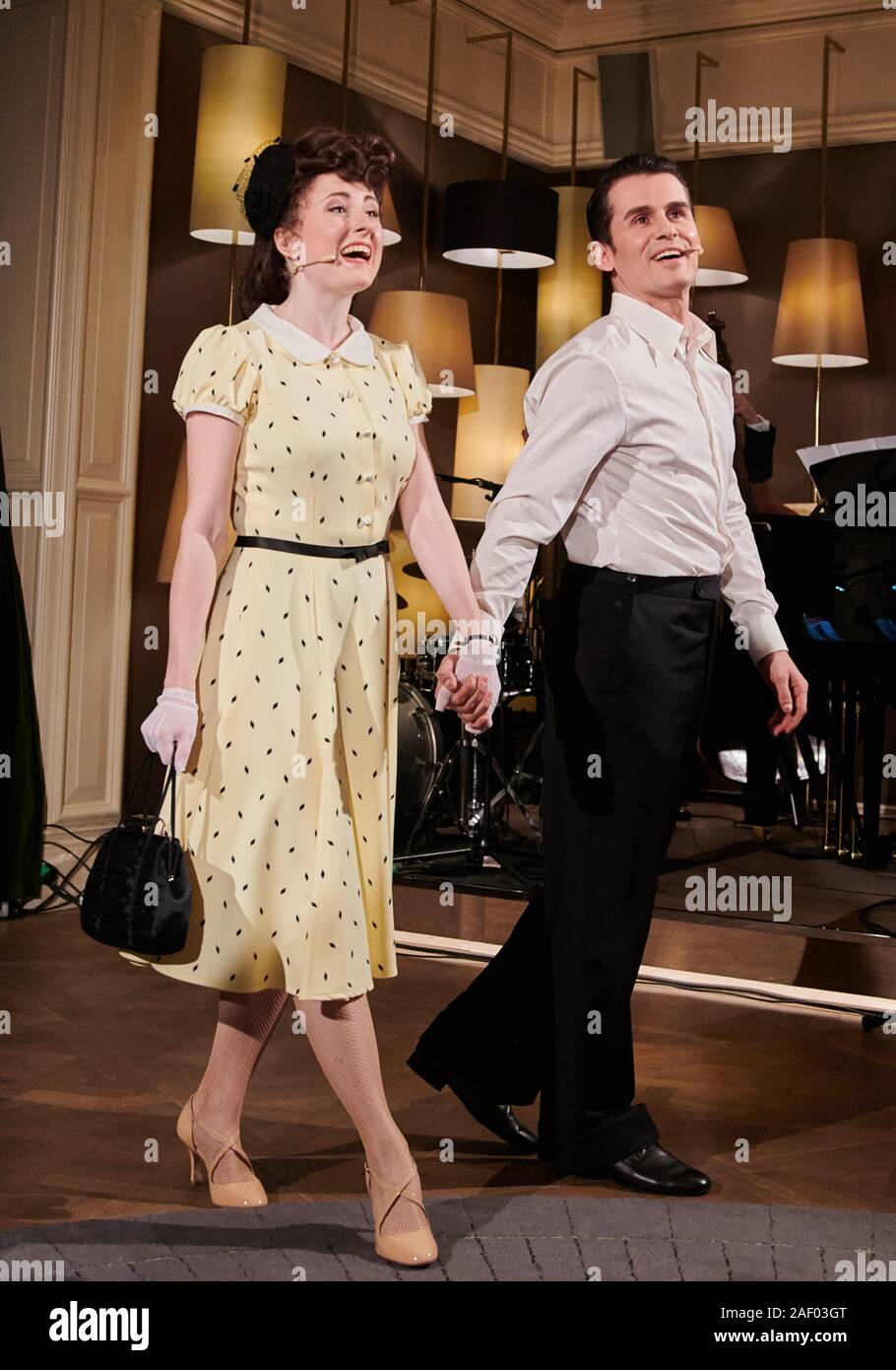 Berlin, Germany. 11th Dec, 2019. The actors Hannah Redlich and Janko ...