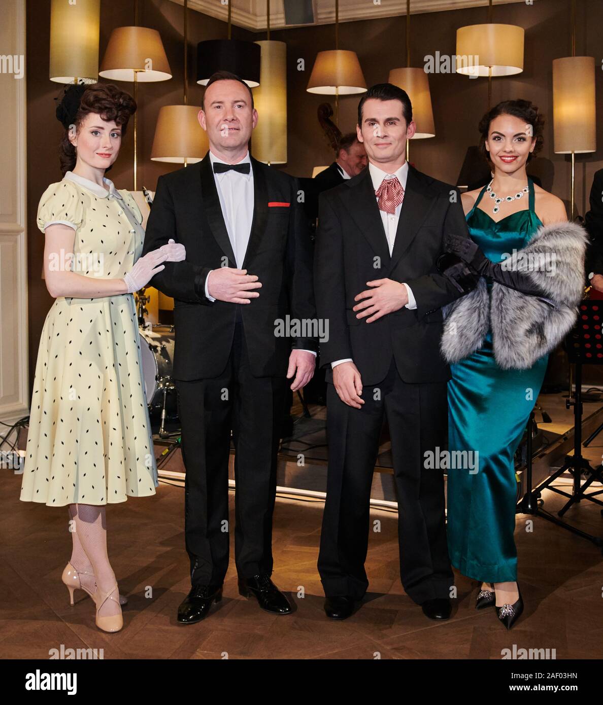 Berlin, Germany. 11th Dec, 2019. The actors Hannah Redlich, Tam Ward ...