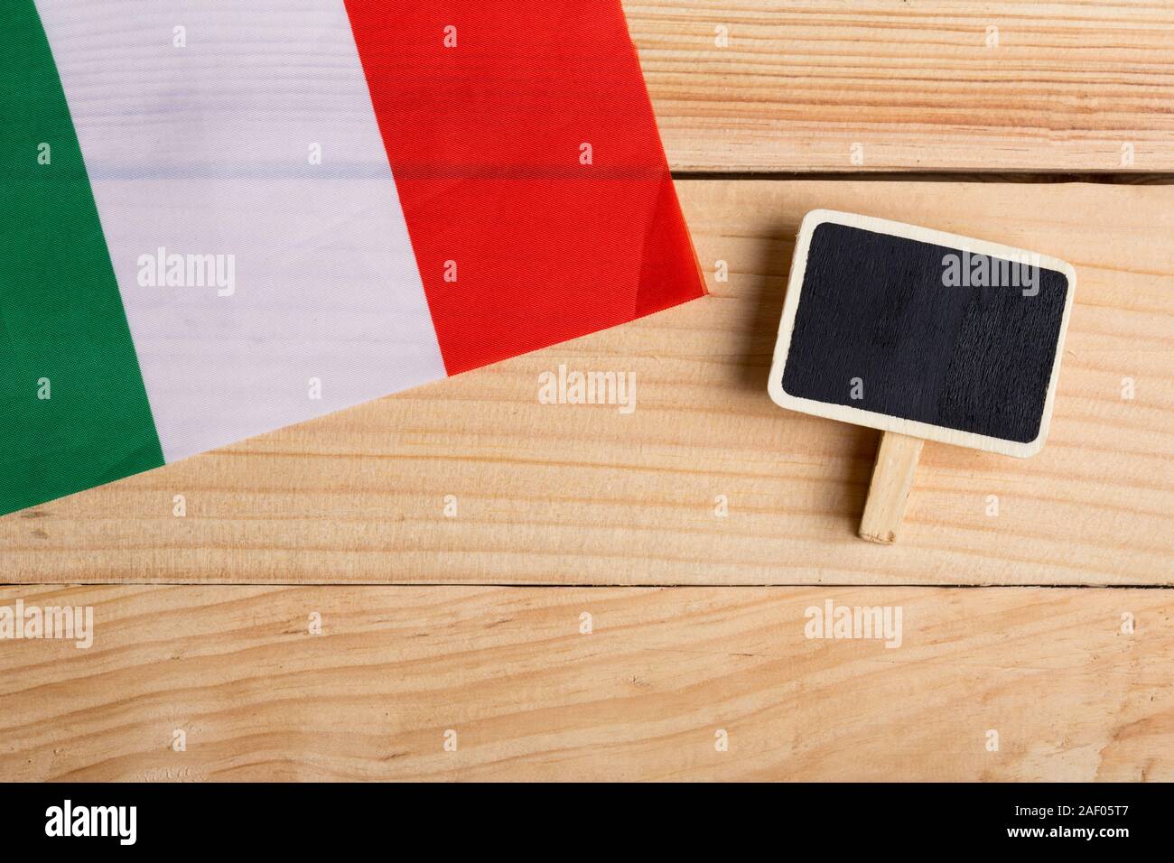 Italian flag border blank hi-res stock photography and images - Alamy