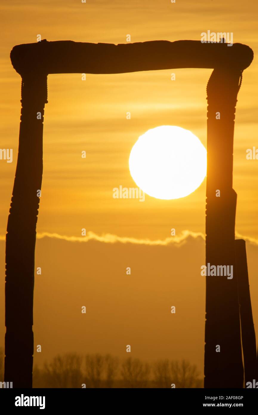 Seen through a gate hi-res stock photography and images - Alamy