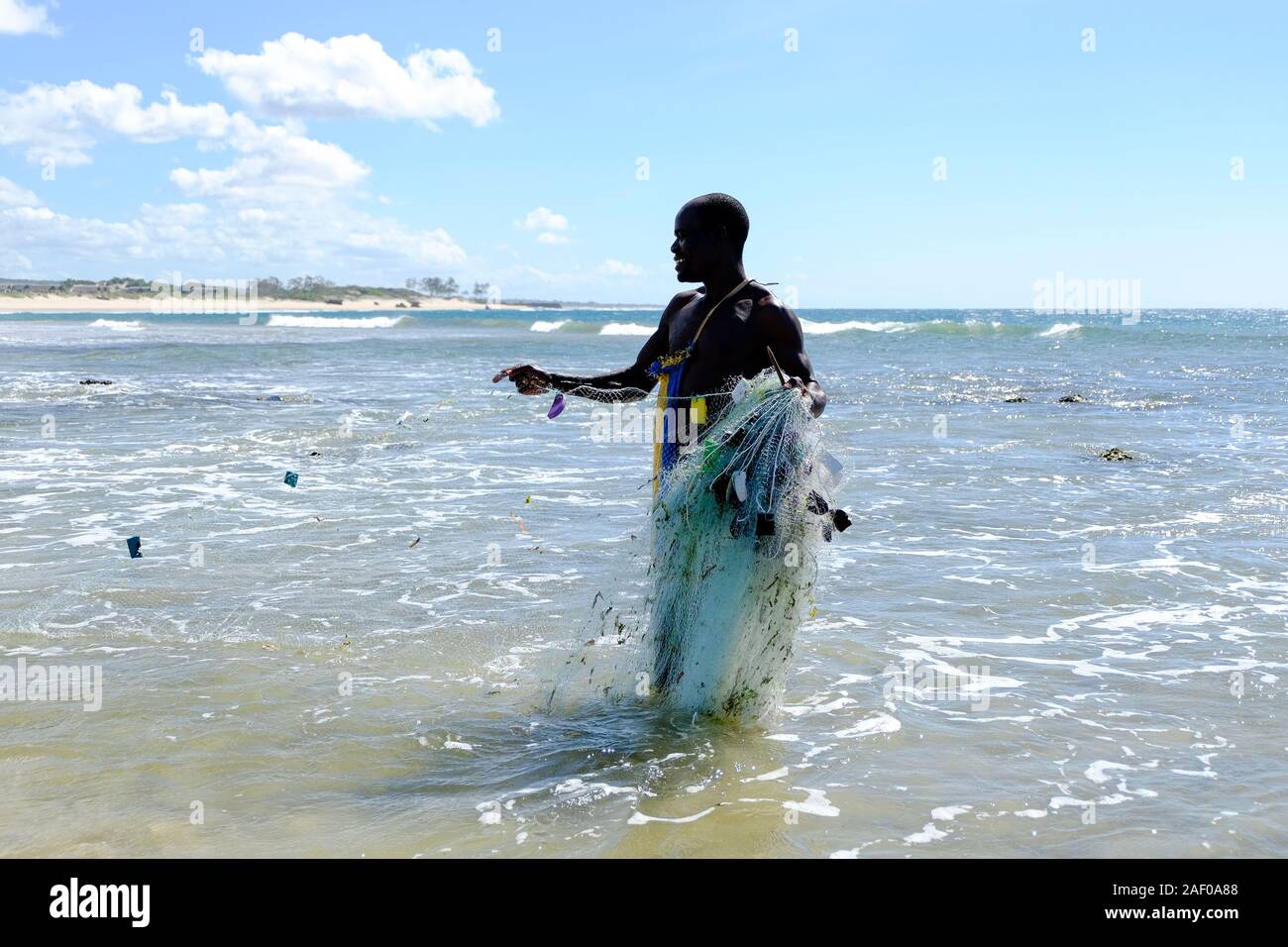 Traditional african fisherman hi-res stock photography and images - Alamy