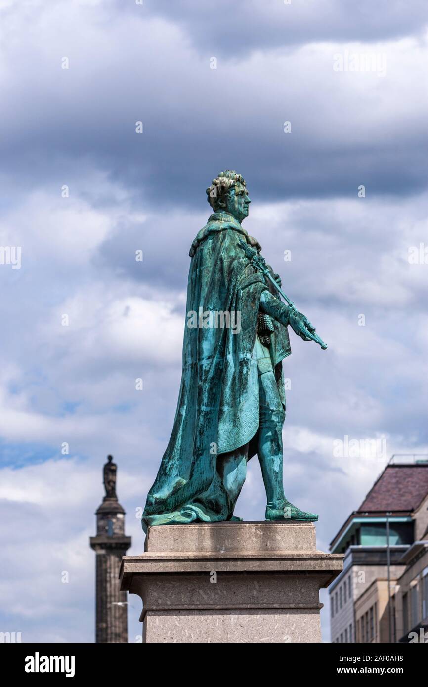 Statue of King George IV in Hanover St, and George St, Edinburgh ...