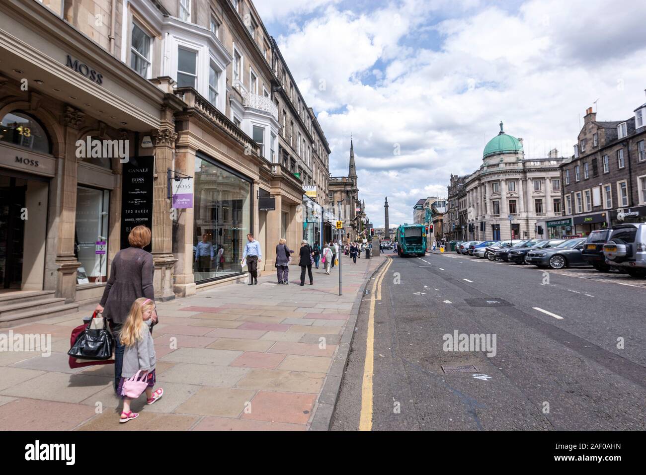 Edinburgh george st hi-res stock photography and images - Alamy