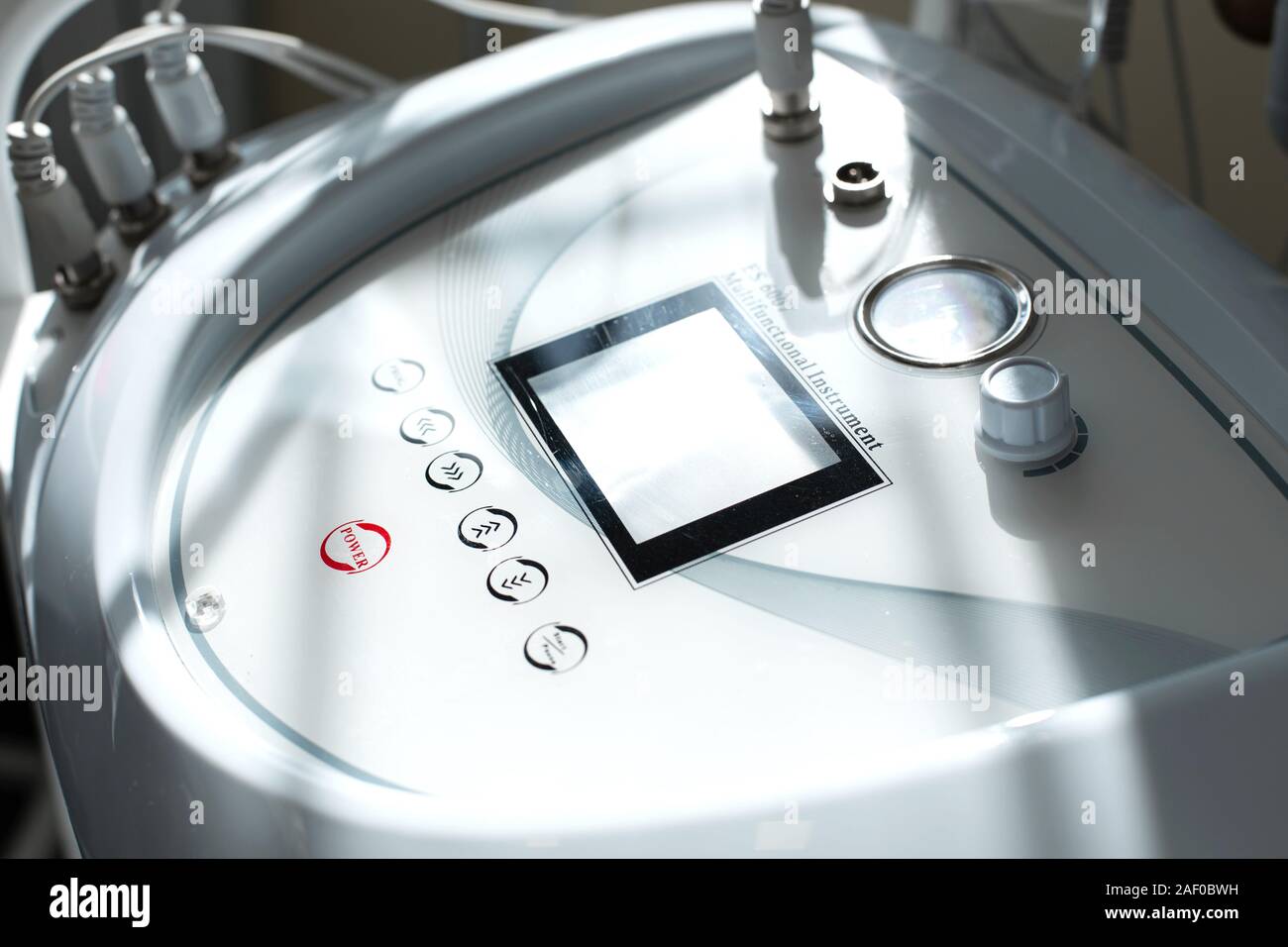 Electroporation machine hi-res stock photography and images - Alamy