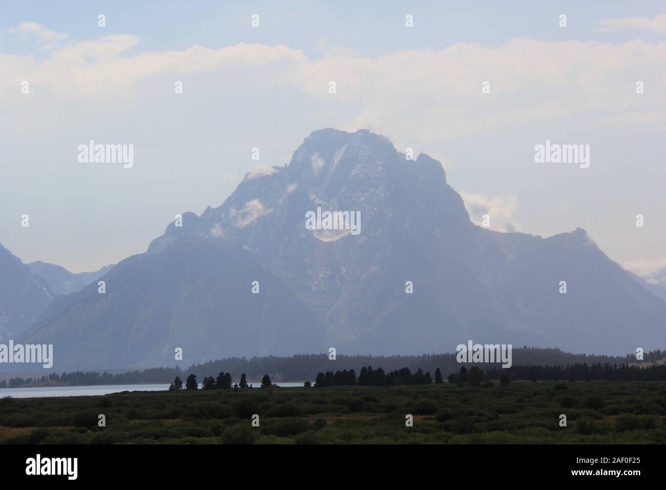Yellowstone National Park Mountain Range, From Afar Stock Photo - Alamy